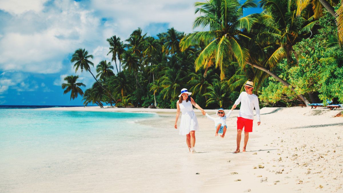 Menjadi Lebih Sehat dengan Liburan ke Pantai - KlikDokter