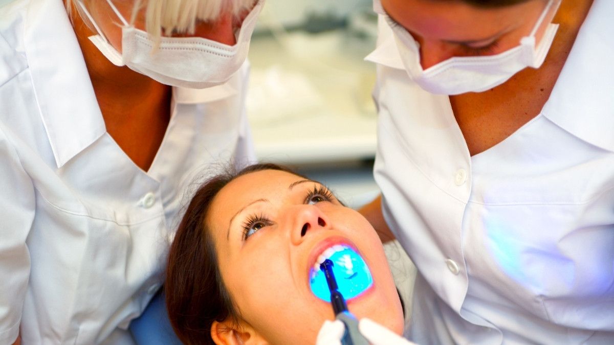 Tugas Asisten Dokter Gigi - Perumperindo.co.id