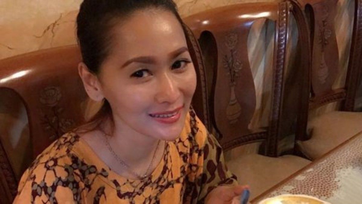 Pakai Daster saat Mau Tidur Ternyata Punya Manfaat Kesehatan lho ...