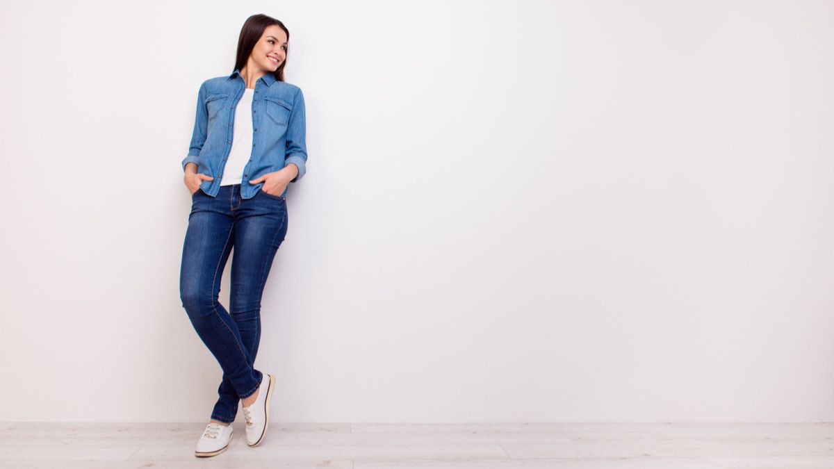 Ini Posisi Berdiri yang Benar, Sesuai Anjuran Para Ahli - KlikDokter