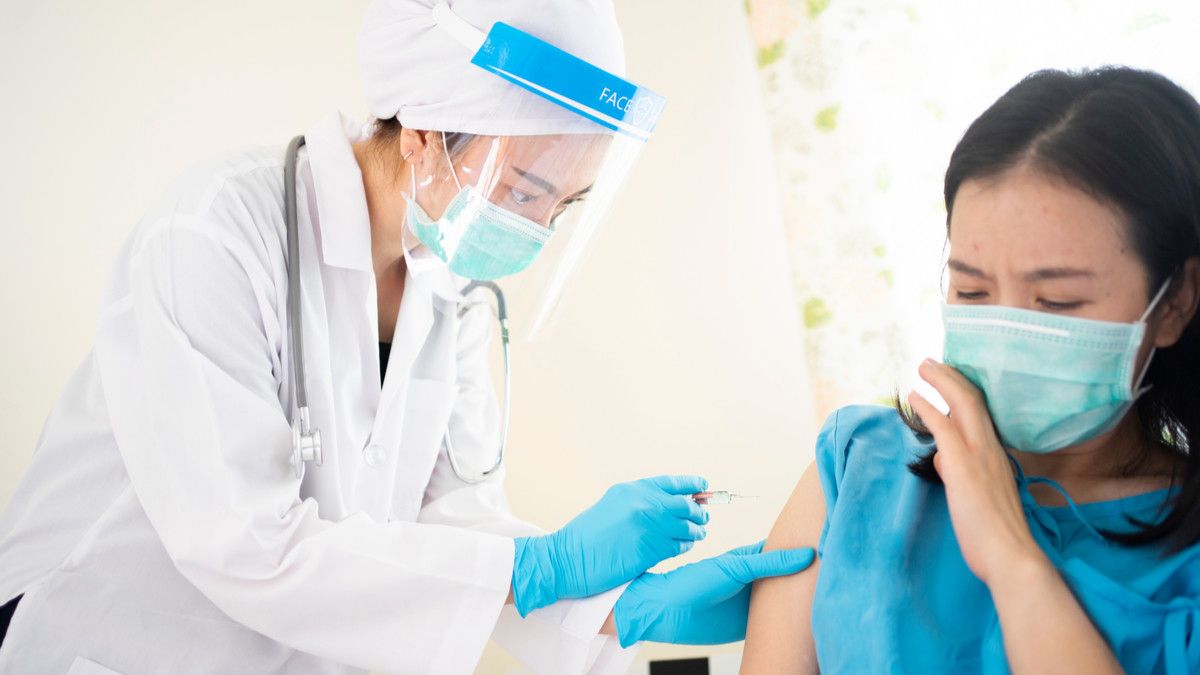 Mitos dan Fakta Seputar Vaksinasi - KlikDokter