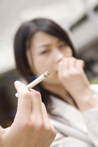 Bahaya Perokok Pasif - KlikDokter