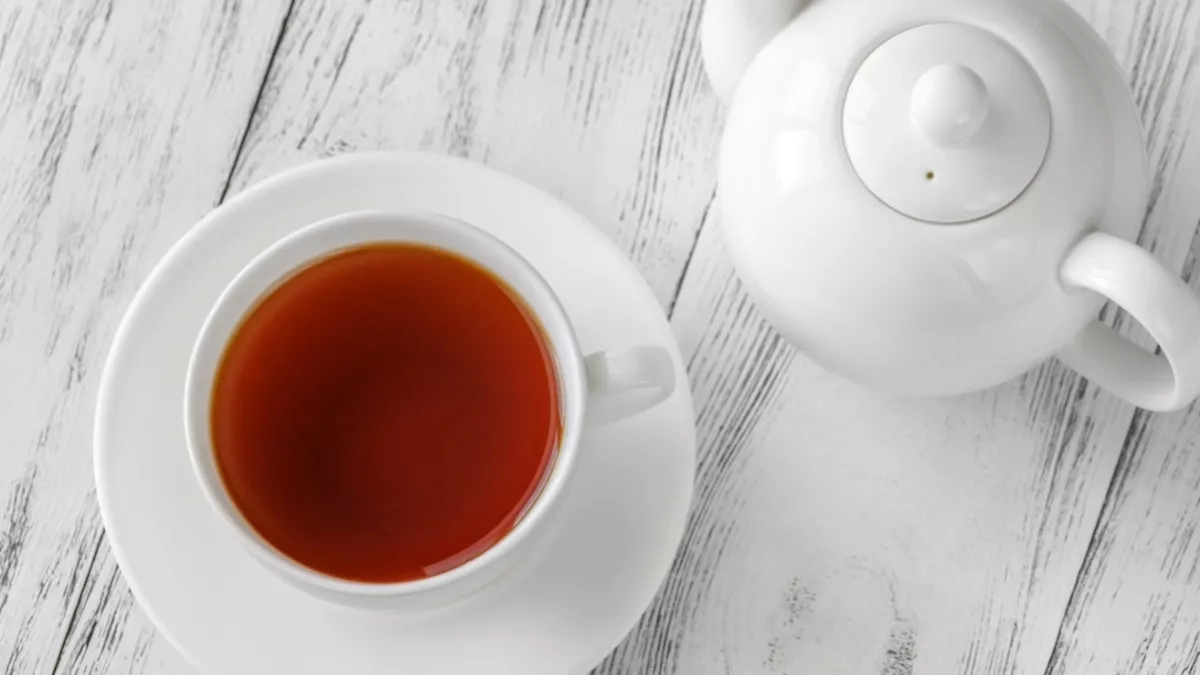 10 Teh Herbal yang Bermanfaat untuk Kesehatan Anda - KlikDokter