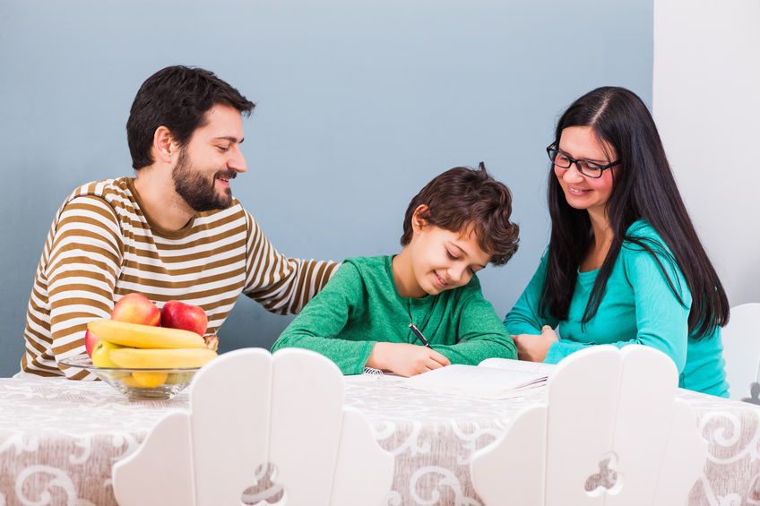 Tips Jelaskan tentang Pelecehan Seksual pada Anak - KlikDokter