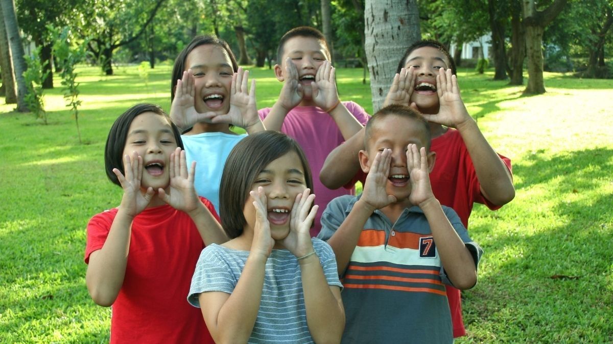 Melatih Anak agar Pandai Bergaul - KlikDokter