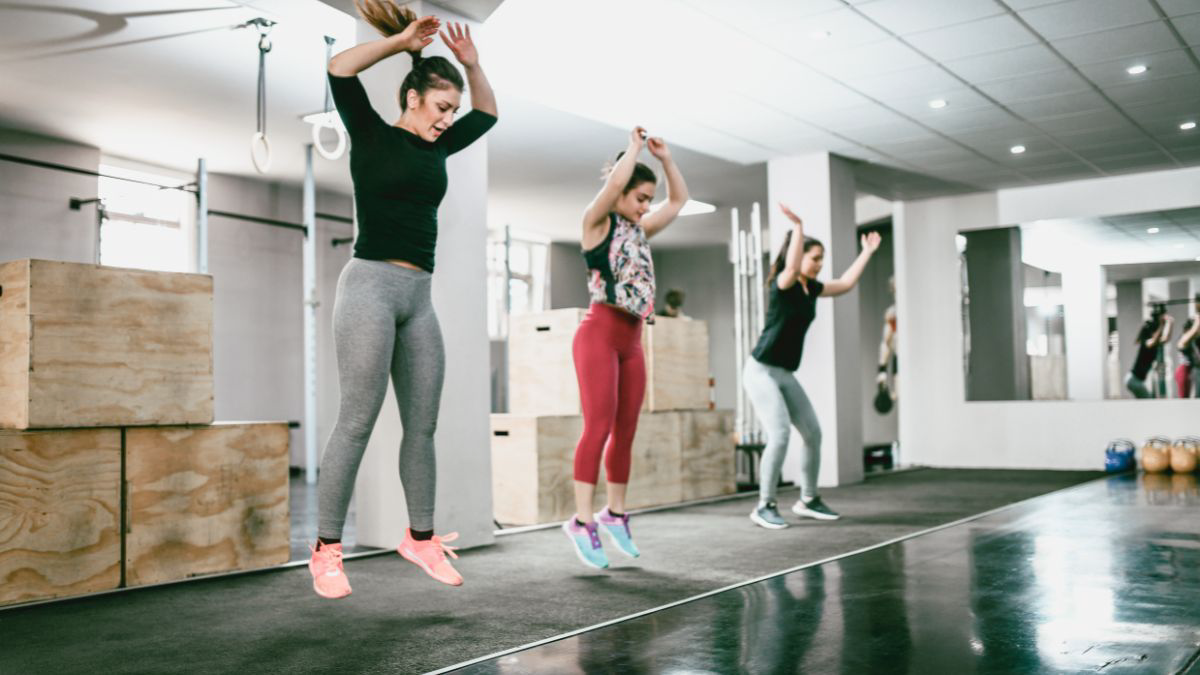 Manfaat Jumping Jacks dan Cara Melakukannya - KlikDokter