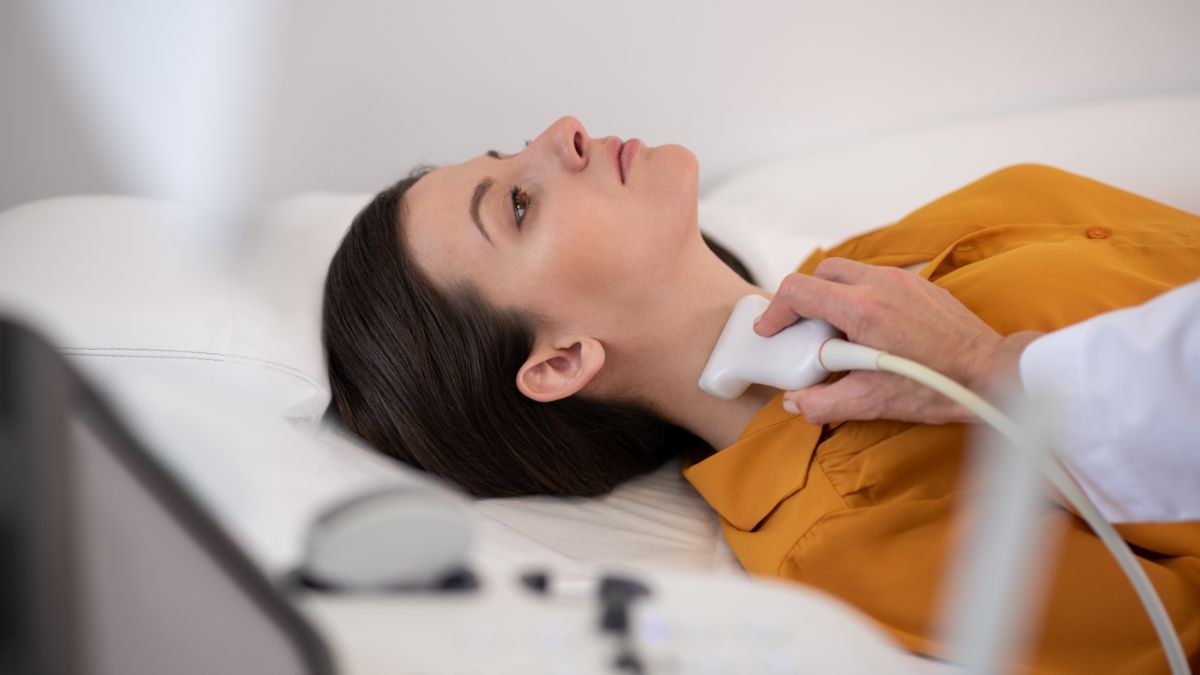 Efek Kista Tiroid pada Kesehatan, Apakah Berbahaya? - KlikDokter