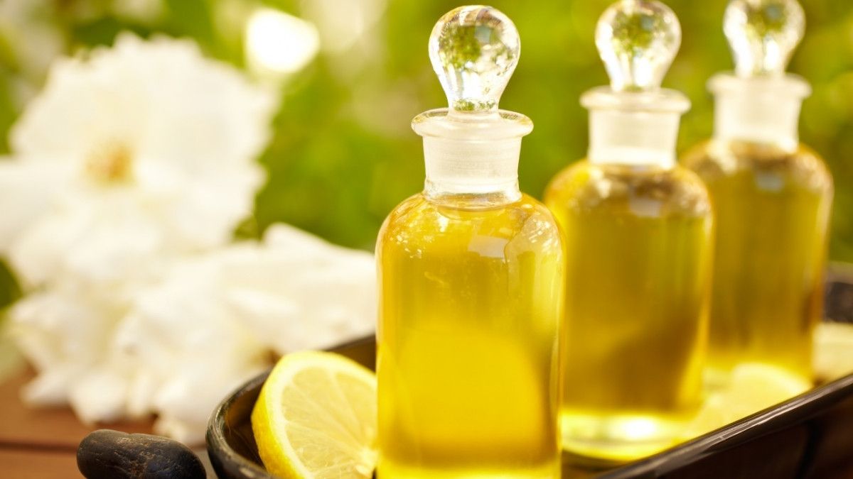 Deretan Minyak Esensial untuk Mencegah Stretch Mark - KlikDokter