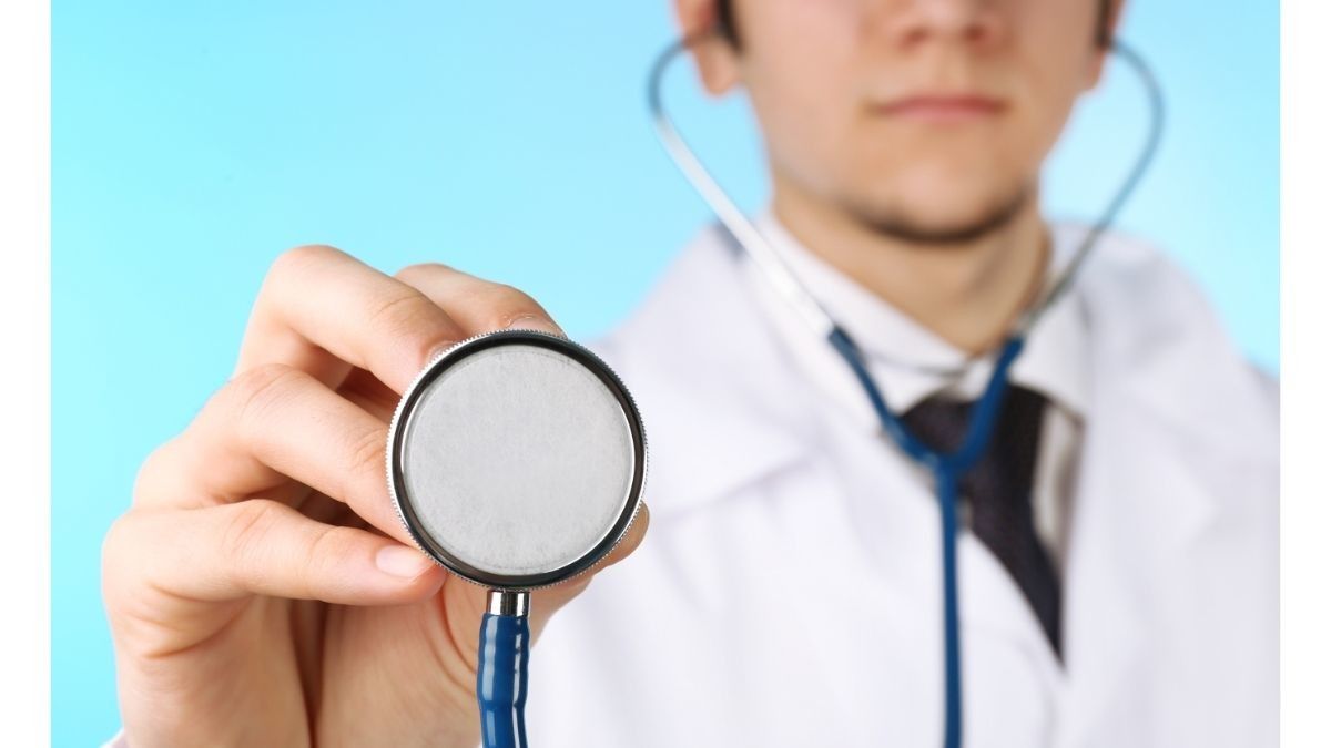Mengenal Bagian dan Fungsi Stetoskop - KlikDokter