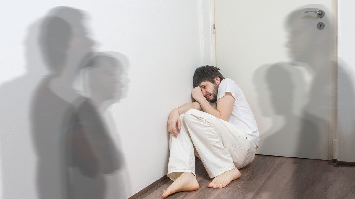 Perbedaan Antara Delusi dan Halusinasi - KlikDokter