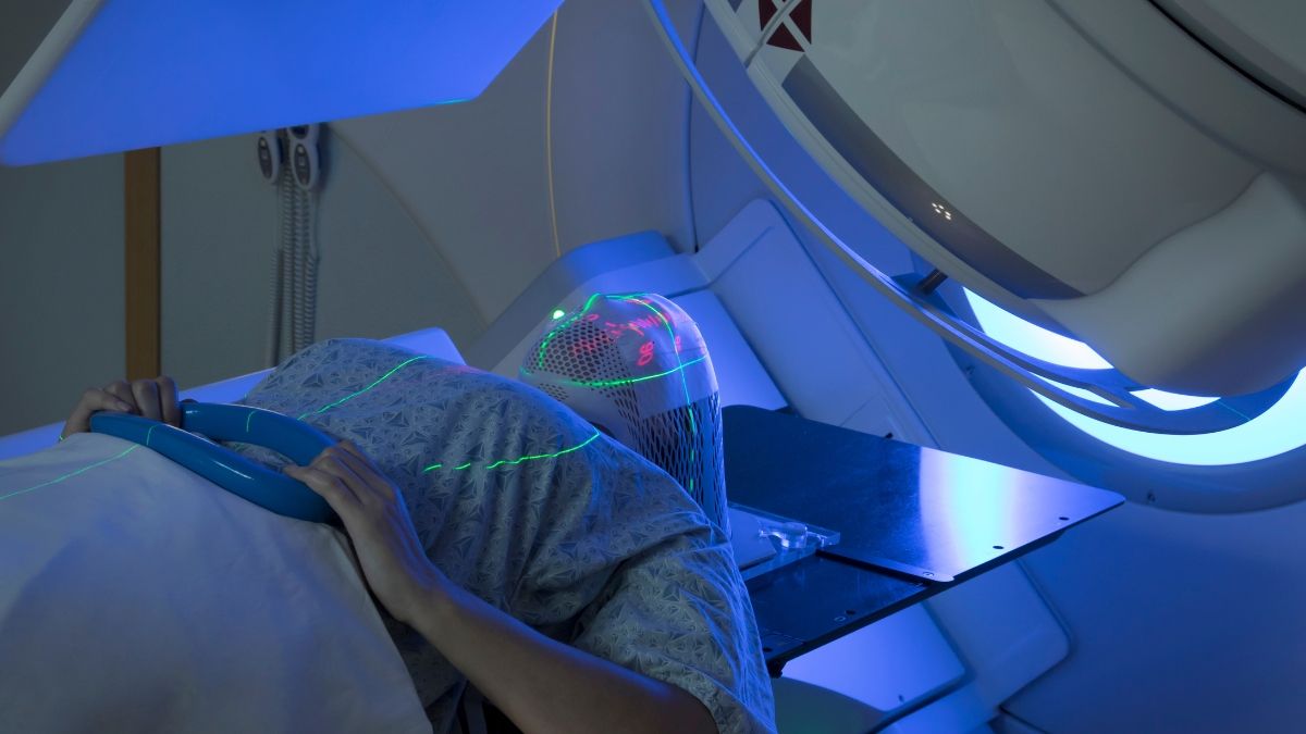 Pemeriksaan Radioterapi Kenali Tujuan Hingga Prosedurnya - KlikDokter