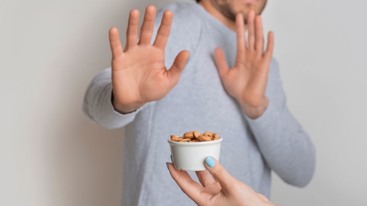 Mengenal Cibophobia, Rasa Takut Berlebih Terhadap Makanan - KlikDokter