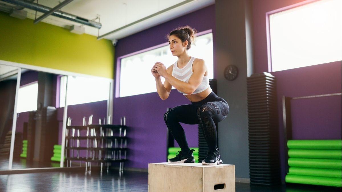 8 Manfaat Squat Jump bagi Tubuh Pria dan Wanita - KlikDokter