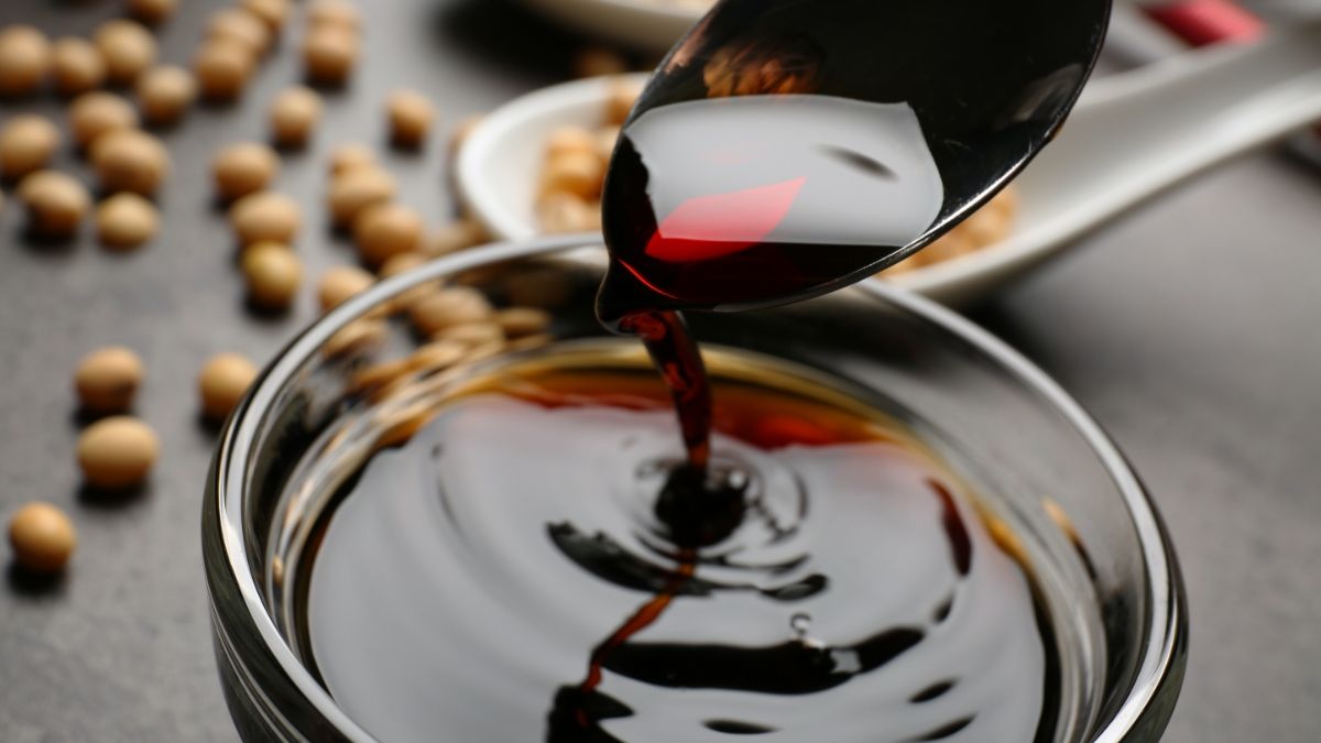 5 Tips Sehat Pakai Kecap Manis untuk Masakan - KlikDokter