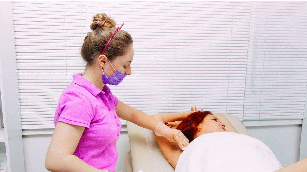 Ada Benjolan di Ketiak, Berbahayakah? - KlikDokter