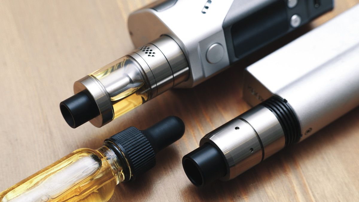 Mau Berhenti Ngevape? Anda Bisa Coba Cara Ini - KlikDokter