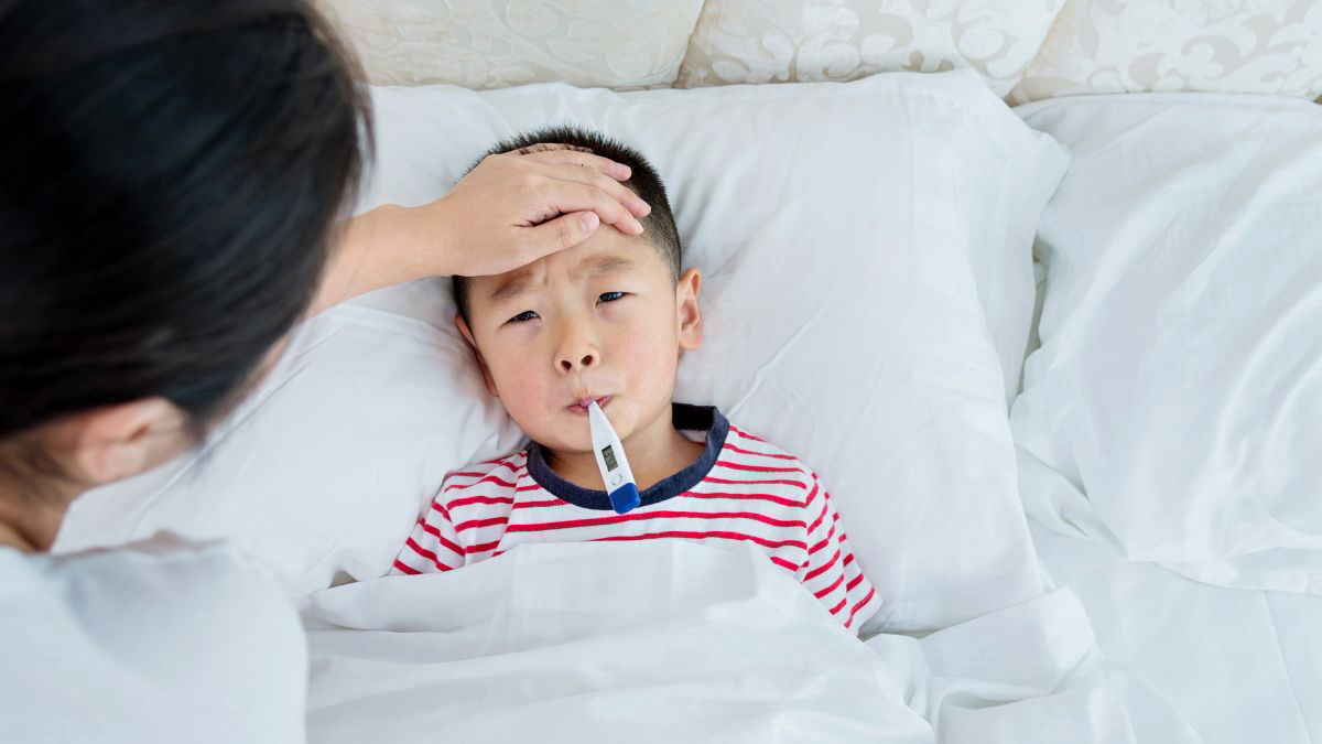 12 Gejala Malaria pada Anak, Beda dengan Orang Dewasa? - KlikDokter