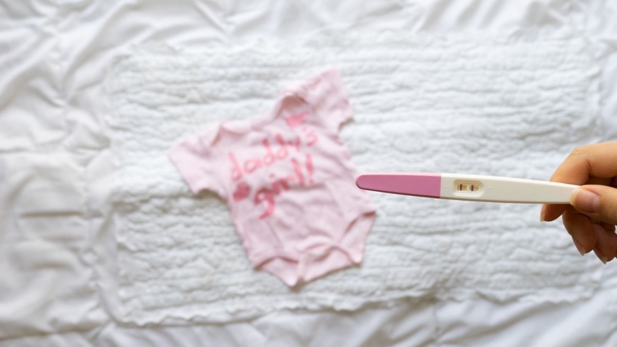 Test Pack Positif Tapi Tidak Hamil, Ini Penyebabnya - KlikDokter