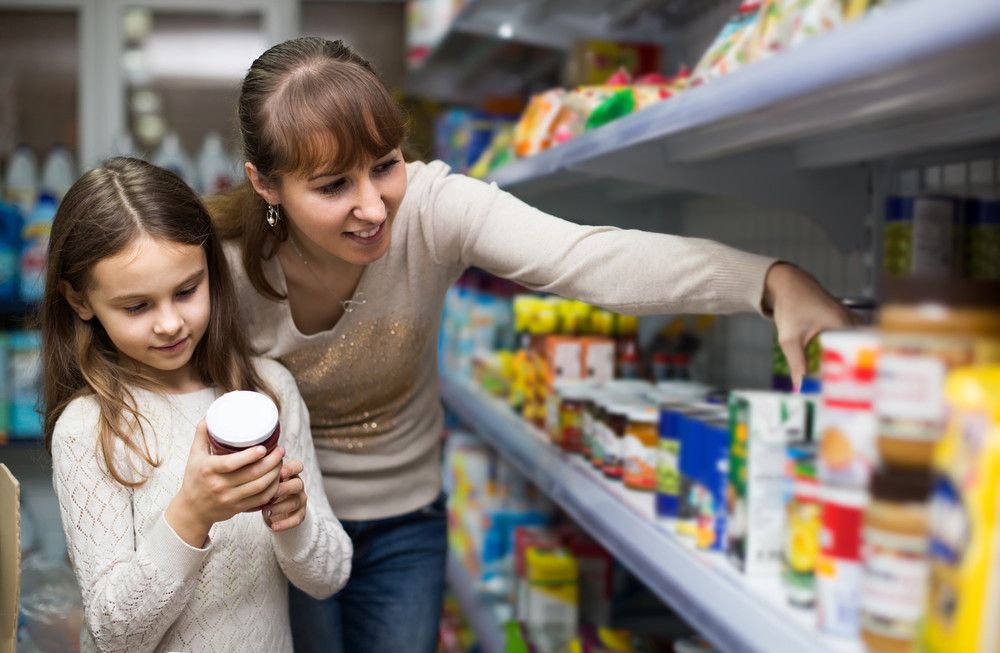 Mau Beli Makanan Kaleng? Ini 5 Tips Memilihnya - KlikDokter