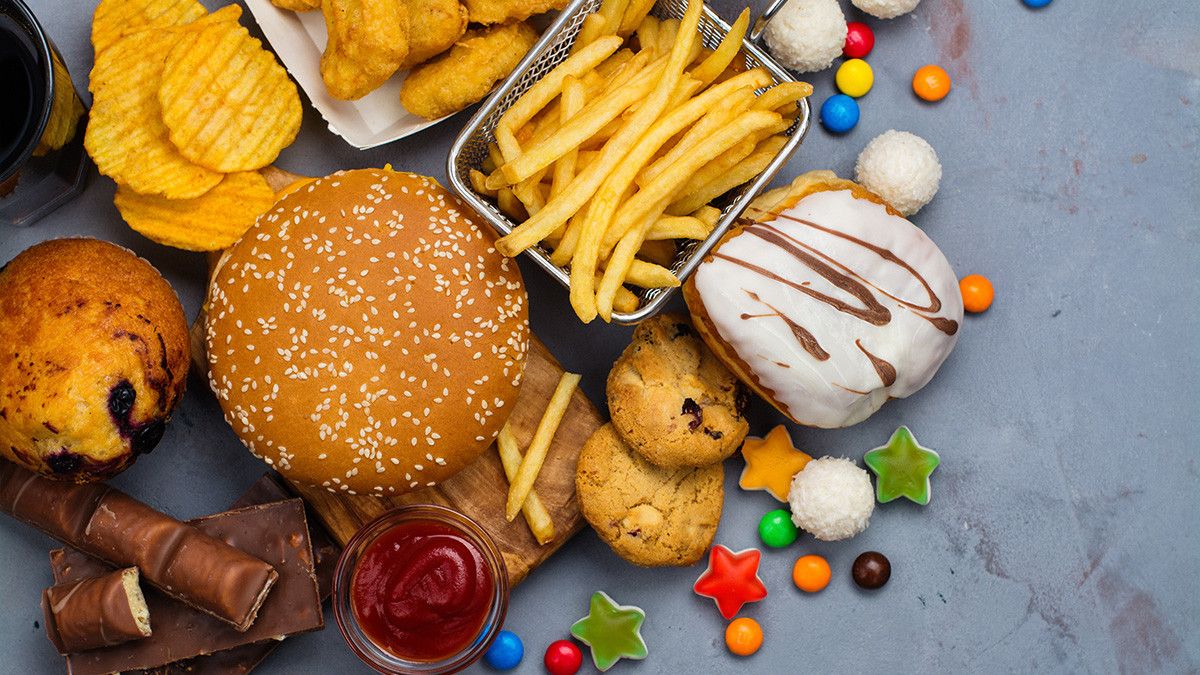 12 Jenis Makanan Penyebab Kolesterol Tinggi yang Harus Anda Hindari ...