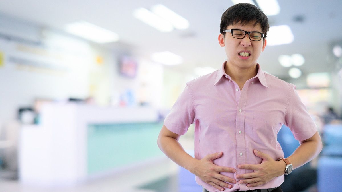 11 Cara Mengatasi Perut Begah Akibat Kekenyangan - KlikDokter