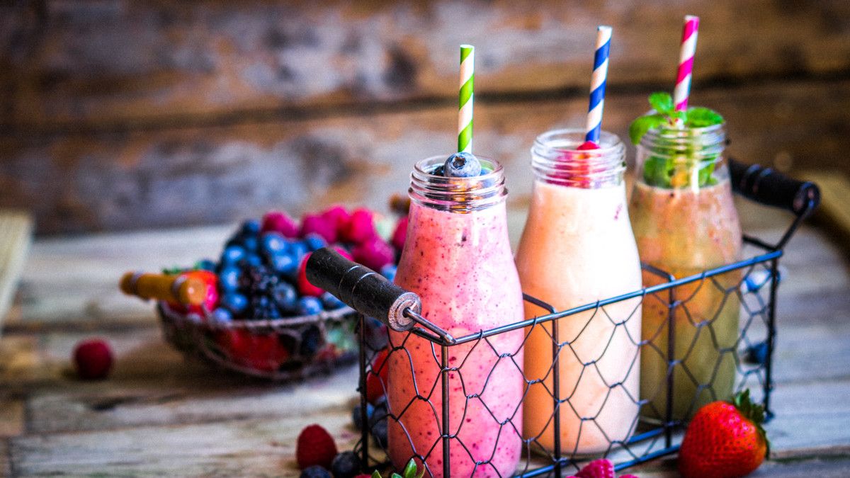 Minum Smoothies untuk Sahur, Bisa Bikin Kenyang Lebih Lama? - KlikDokter