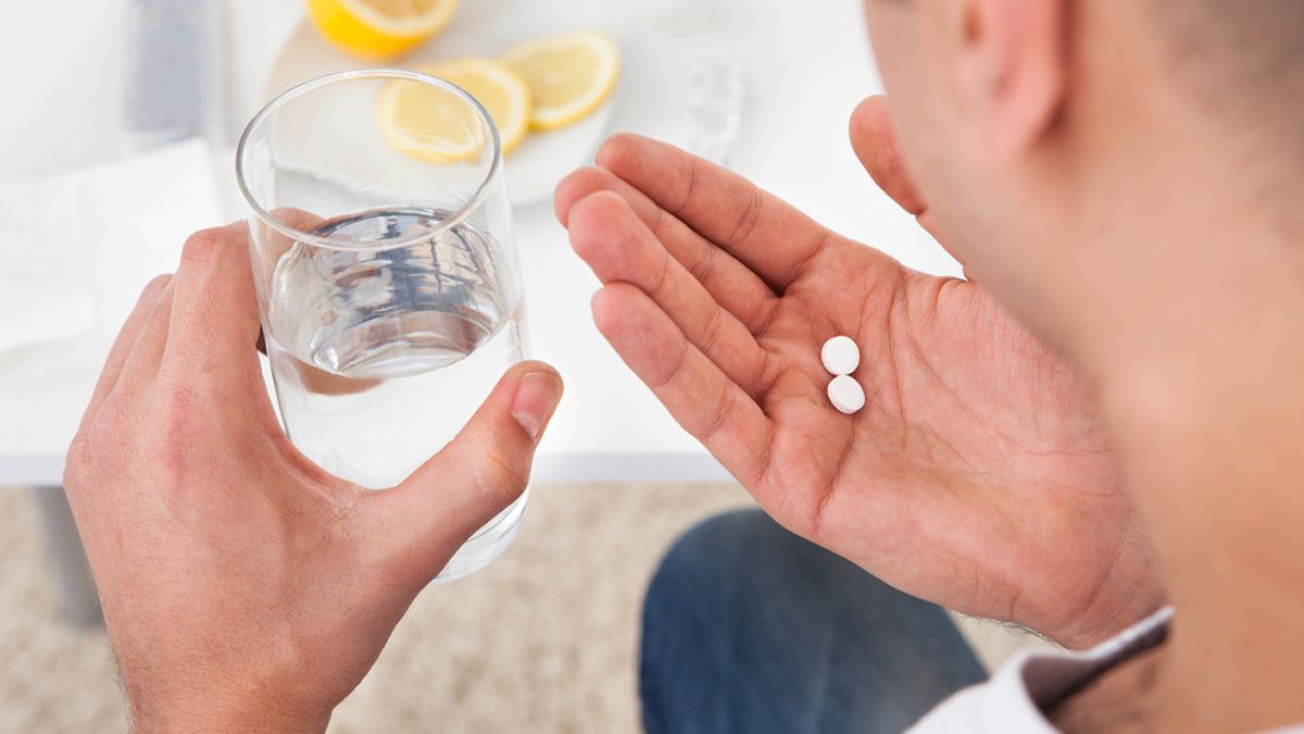 Obat untuk Asam Lambung, Lebih Baik Antasida atau H2 Blocker? - KlikDokter