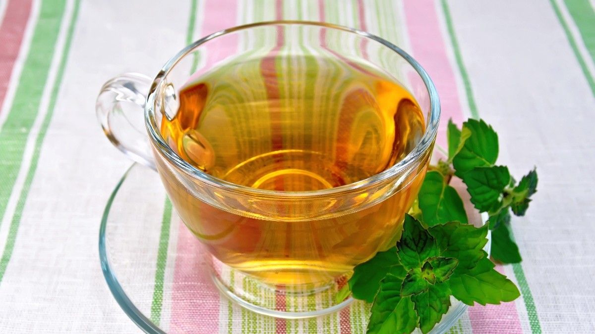 Efektifkah Teh Peppermint untuk Atasi Radang Tenggorokan? - KlikDokter