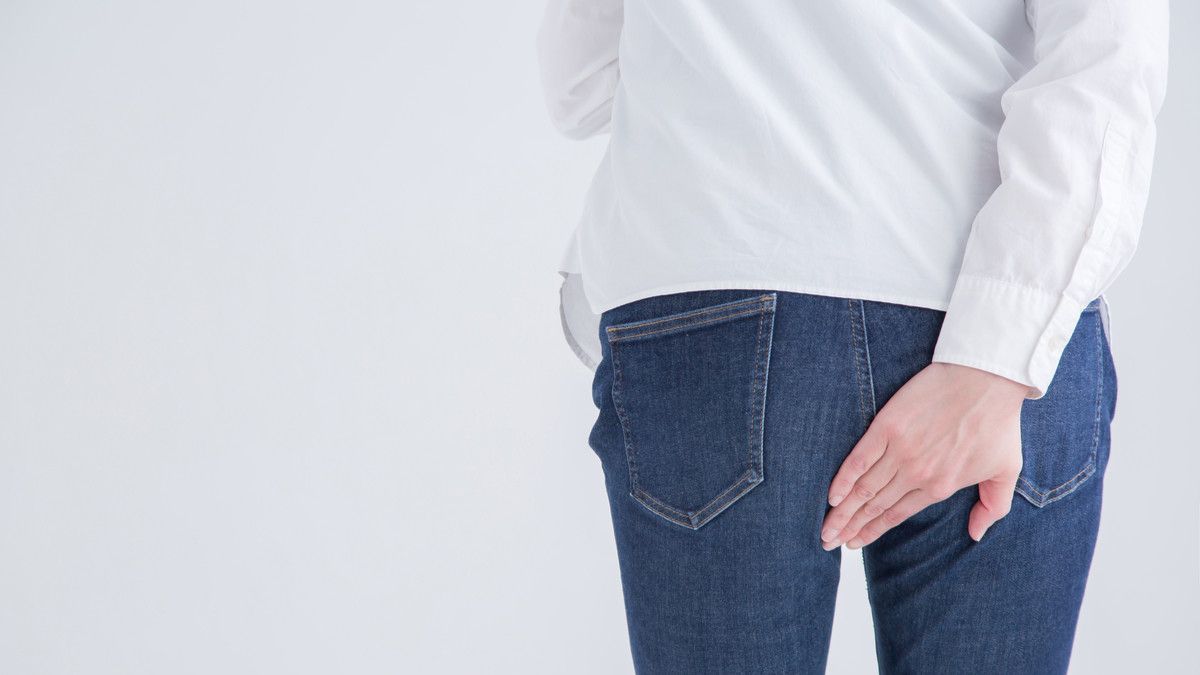 7 Penyebab Kentut Bau Busuk, Apakah Tanda Penyakit? - KlikDokter