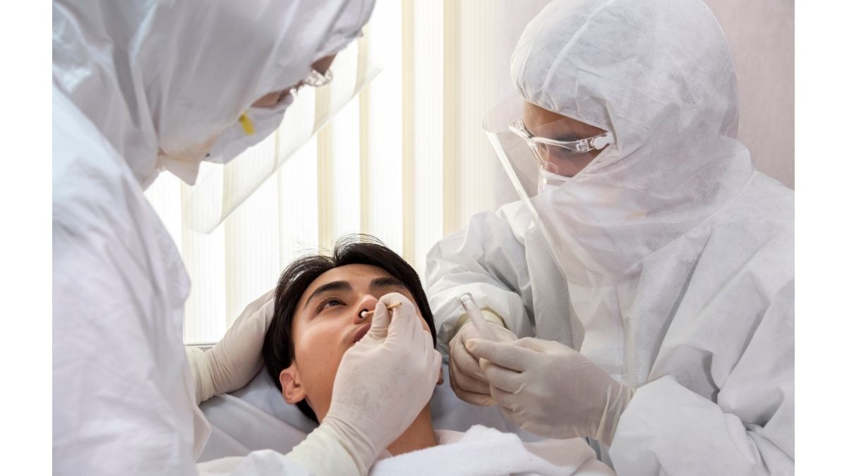 Hasil CT Pasien COVID 1,8, Tanda Infeksi Varian Mu? - KlikDokter