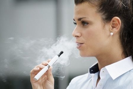 Vapor, Antara Solusi dan Masalah - KlikDokter