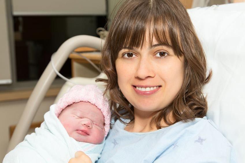 5 Fakta Tentang Operasi Caesar - KlikDokter