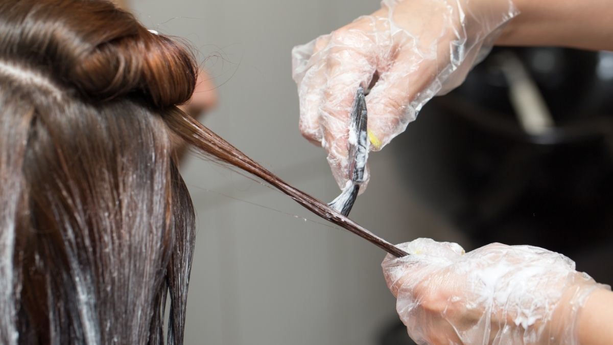 Penderita Scalp Psoriasis Dilarang Cat Rambut, Mitos atau Fakta ...