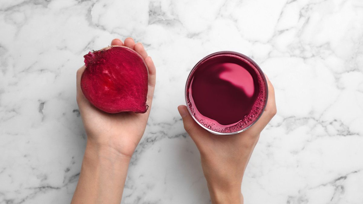Mengenal Beeturia, Urine dan Feses Merah Setelah Makan Bit - KlikDokter