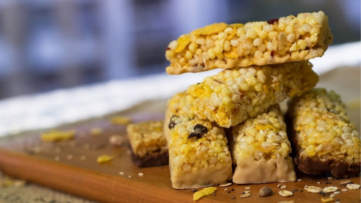 Ibu Hamil Gemar Makan Protein Bar? Ini Tips Konsumsinya - KlikDokter