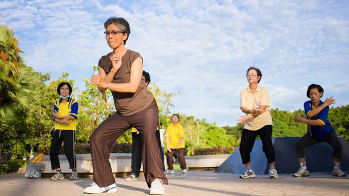 9 Manfaat Gerakan Senam Irama, Sehat dan Menyenangkan! - KlikDokter