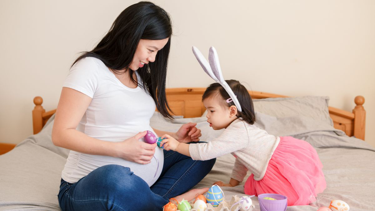 Tanda Hamil Dilihat dari Bentuk Perut - KlikDokter