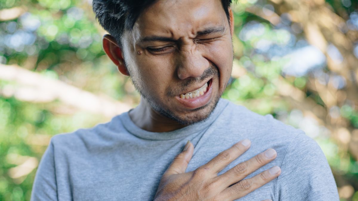 Berbagai Gejala Penyakit Jantung Berdasarkan Jenisnya - KlikDokter