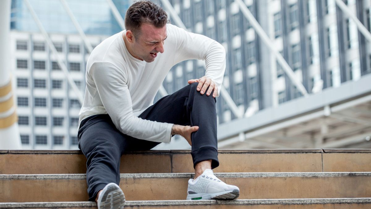 5 Penyebab Sakit Betis dan Apa Gejalanya? - KlikDokter