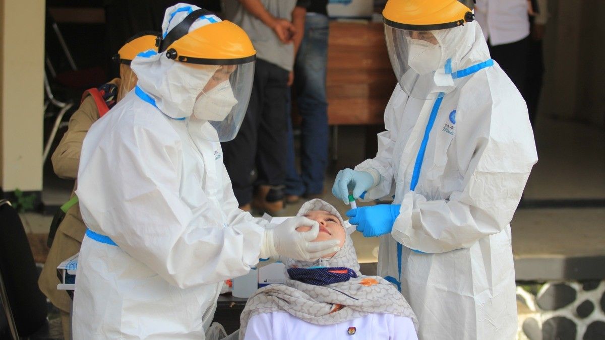 Medfact: Tes PCR Tak Bisa Bedakan Flu dan COVID-19? - KlikDokter