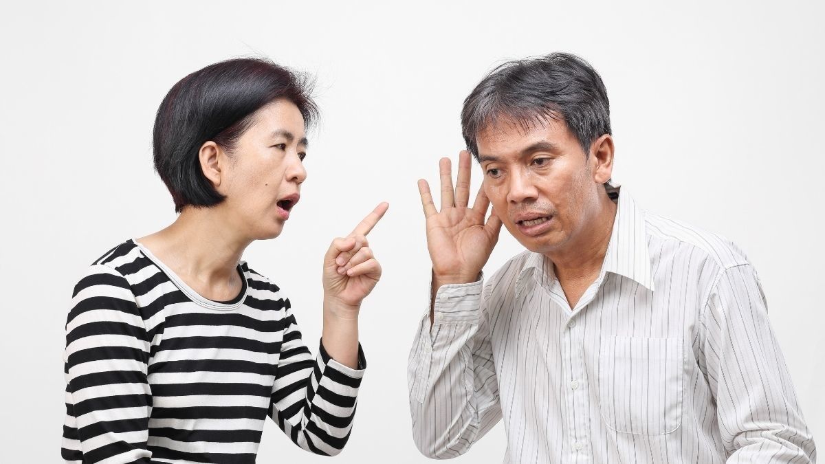 Ketahui Perbedaan Tunarungu dan Tuli - KlikDokter