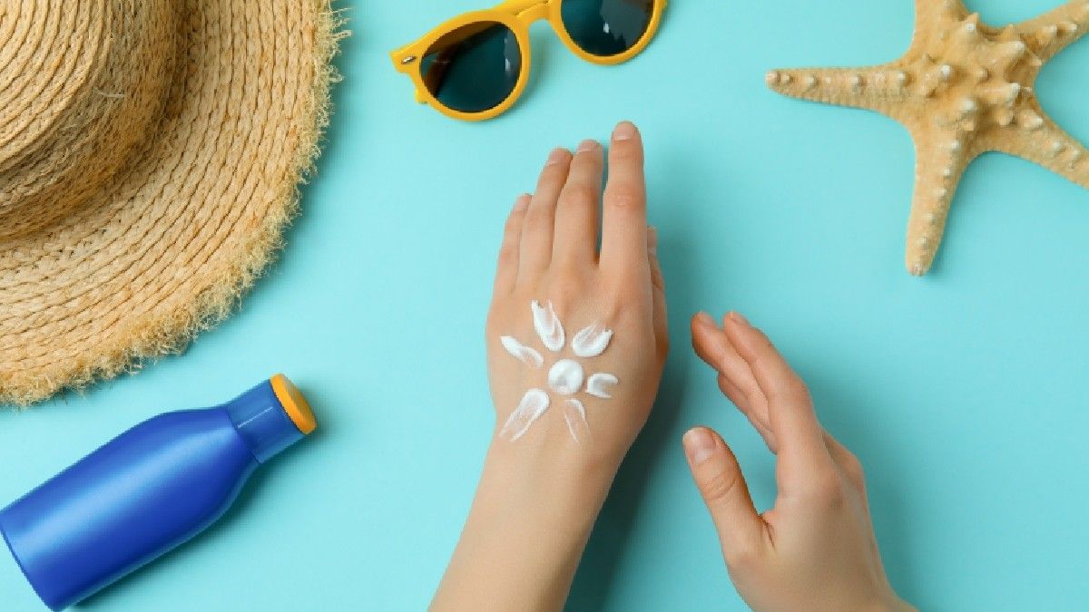 6 Kandungan Sunscreen yang Berbahaya dan Efeknya - KlikDokter