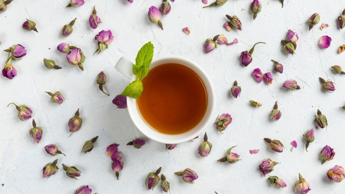 Manfaat Teh Mawar untuk Kesehatan Jantung - KlikDokter