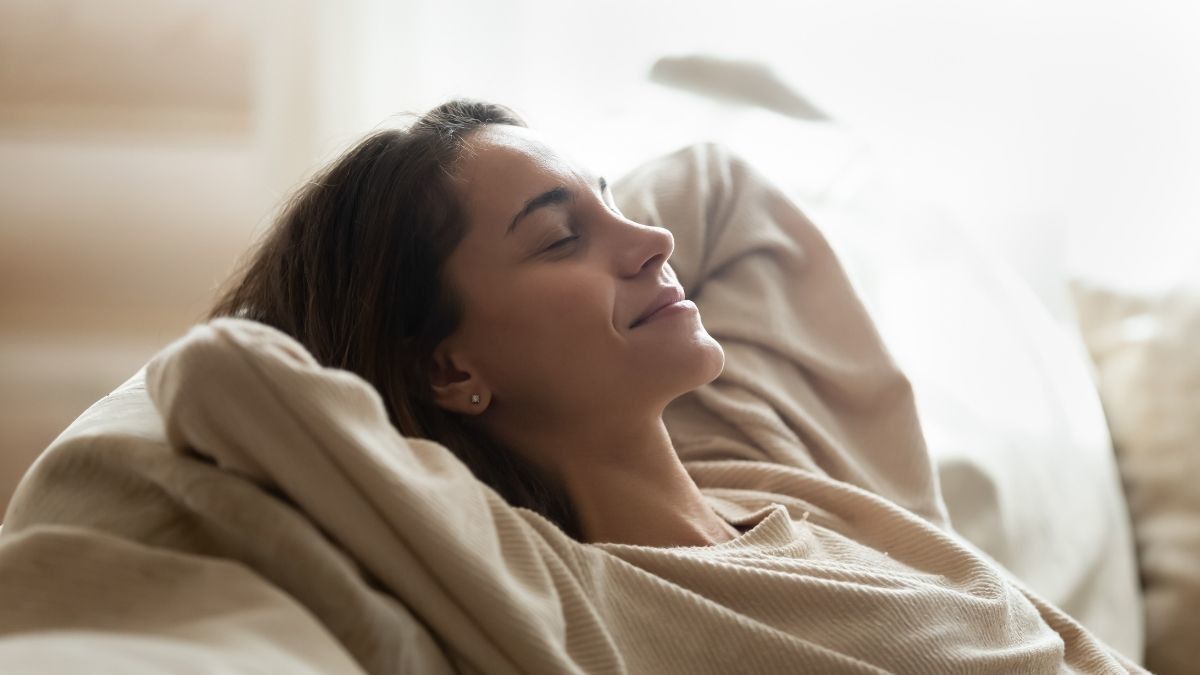 Lakukan Teknik Pernapasan Ini Agar Tidur Lebih Berkualitas - KlikDokter