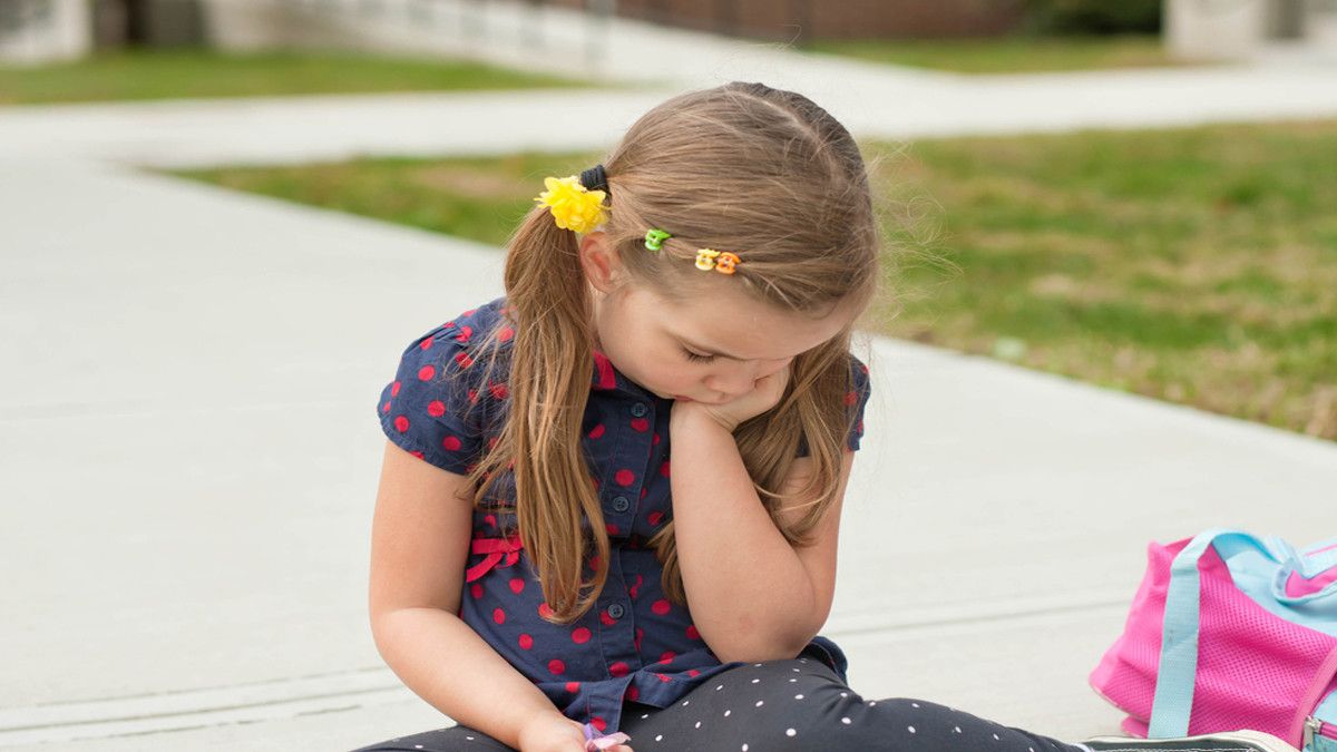 Anak Mudah Cemas? Ini Penyebab dan Cara Mengatasinya - KlikDokter