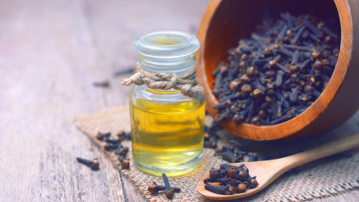 12 Manfaat Minyak Cengkeh bagi Kesehatan Tubuh - KlikDokter