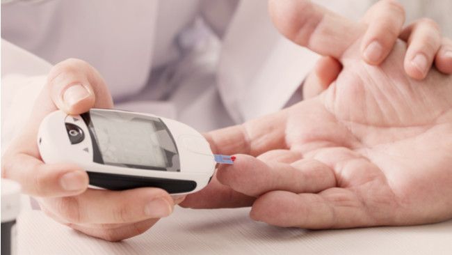 Apa Penyebab dan Gejala Syok Diabetes atau Hipoglikemia? - KlikDokter