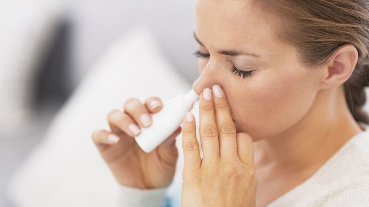 7 Cara Mengatasi Hidung Gatal yang Ampuh - KlikDokter