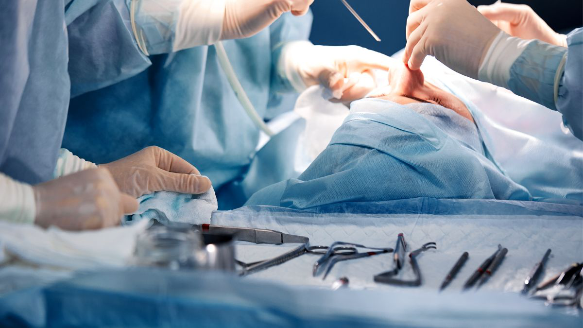 Mengenal Prosedur Operasi Sinusitis - KlikDokter