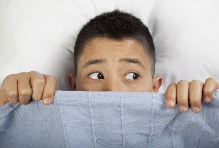 Apa Bedanya Fobia dengan Takut? - KlikDokter